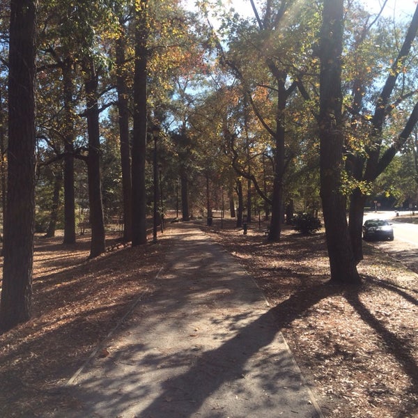 Weracoba Park at Lakebottom - Park in Columbus