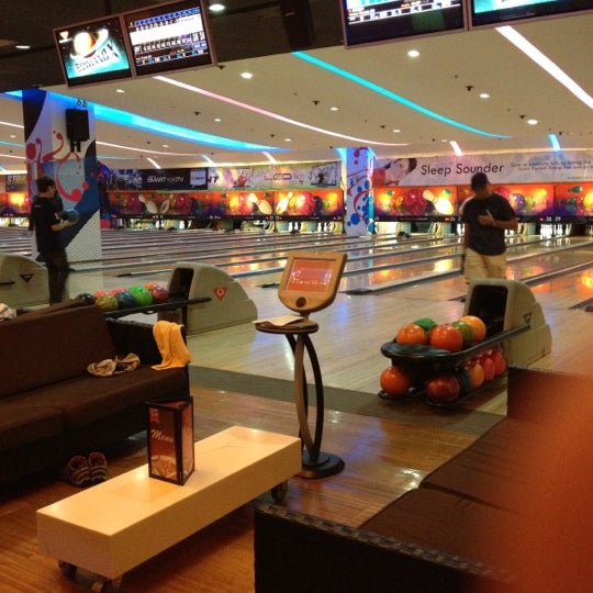 SM Bowling Centre - Bowling Alley in Pasay City