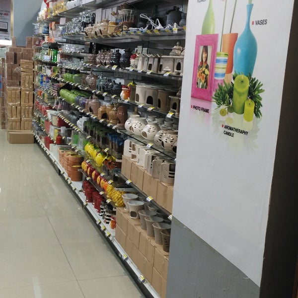 ACE Home Center - Living Plaza