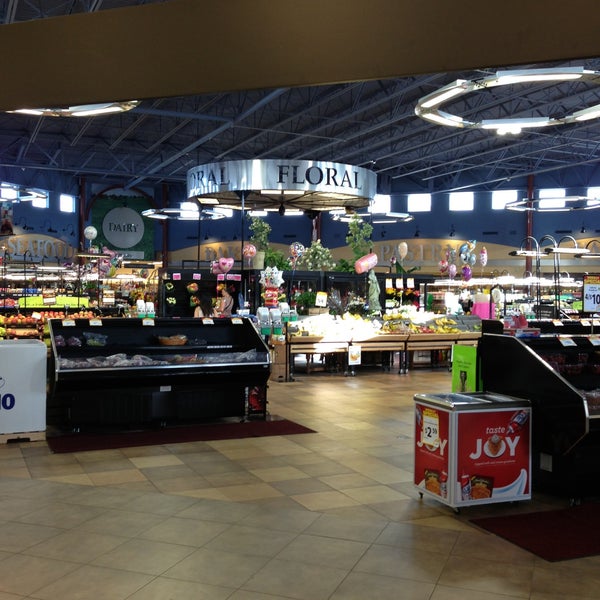 Marsh Supermarket - Supermarket