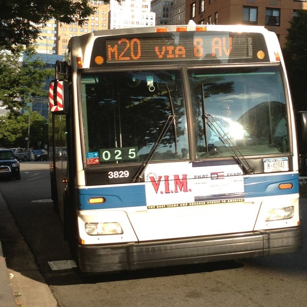 MTA Bus - Harrison St & Hudson St (M20) - Tribeca - 5 tips