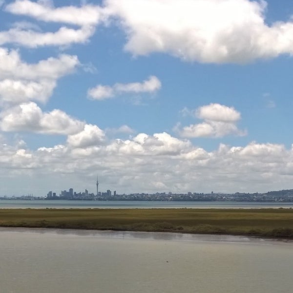 West Harbour - Neighborhood in West Auckland