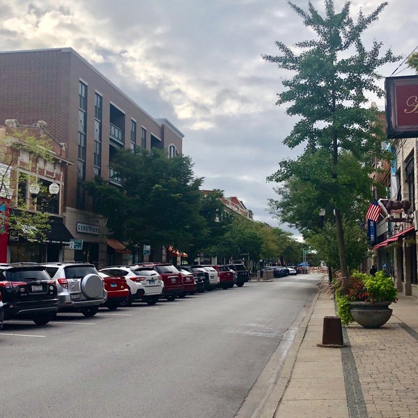 Lincoln Square - Ravenswood - Chicago, IL