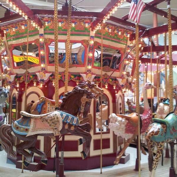 Seaside Carousel Mall - Shopping Mall