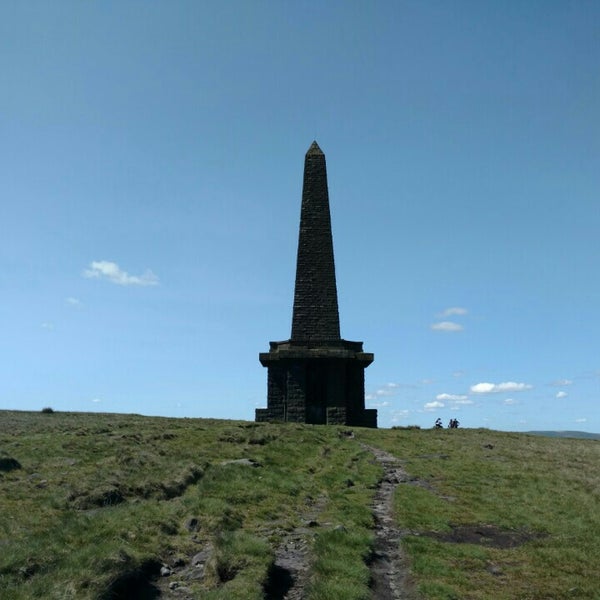 Stoodley Pike - Scenic Lookout in Todmorden