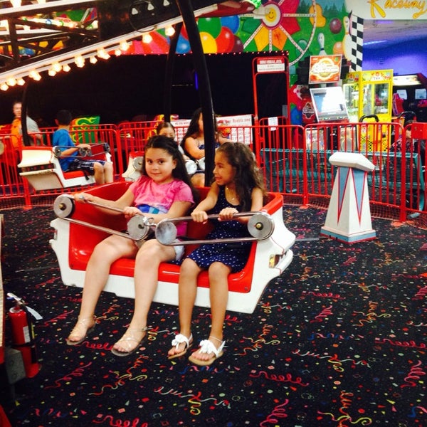 Fun Station USA - West Shore - 3555 Victory Blvd