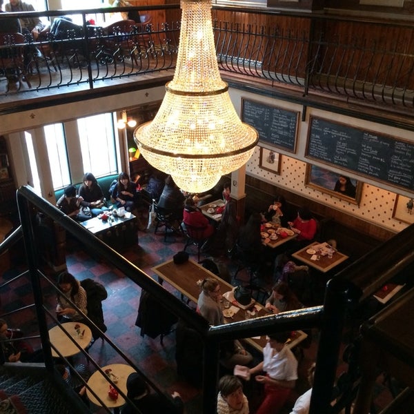 Photos at Salon de thé Cardinal / Cardinal Tea Room - Mile-End ...