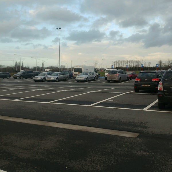Carpoolparking complex Nevele - Hansbeke, Oost-Vlaanderen
