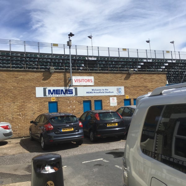 MEMS Priestfield Stadium - 9 tips