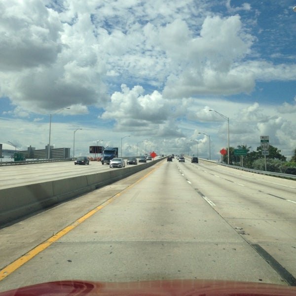 Dolphin Expressway (836) Bridge - Allapattah - 7 tips