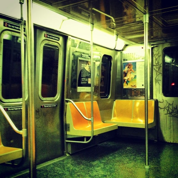 MTA Subway - D Train - Bensonhurst - New York, NY