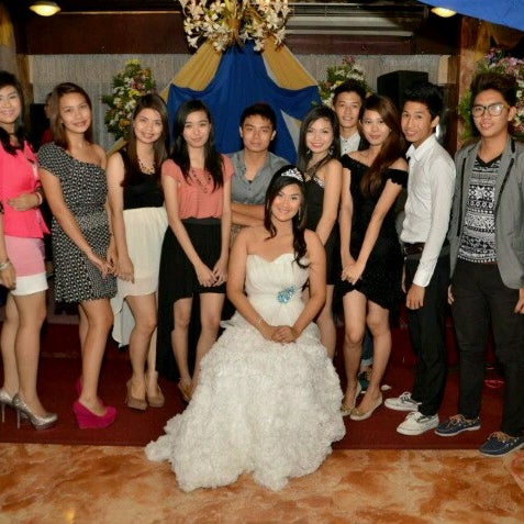 Aberdeen Court - Poblacion - 3 tips from 736 visitors