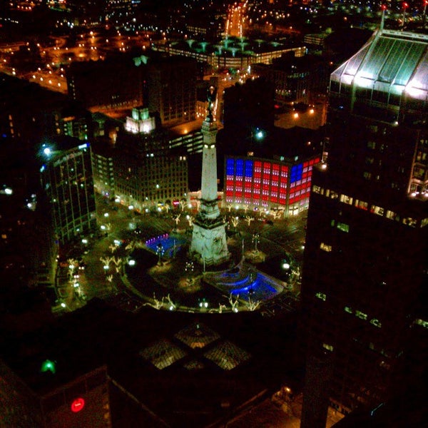 Monument Circle - Downtown Indianapolis - Monument Cir