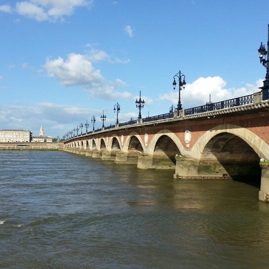 Pont de Pierre - La Bastide - 12 tips from 1133 visitors