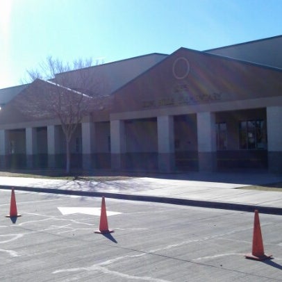 Zuni Hills Elementary School - Elementary School in Sun City