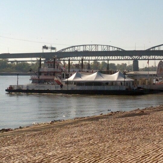 St. Louis Riverfront - Scenic Lookout in St. Louis