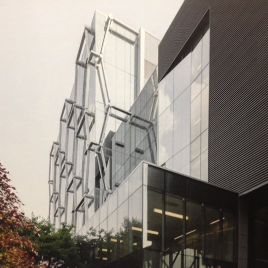 Quantum Nano Centre (QNC) - 200 University Ave. W