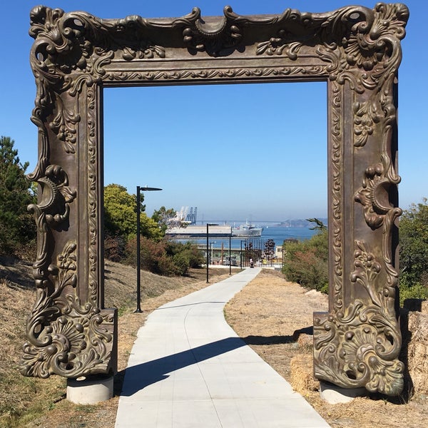 Hunters Point Naval Shipyard - Harbor / Marina in San Francisco