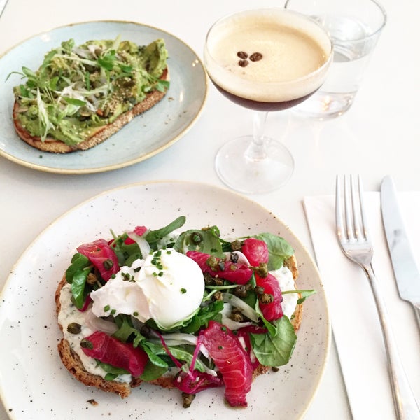 Two Hands Restaurant & Bar - Australian Restaurant in Tribeca