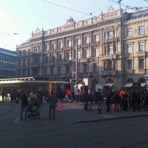 Paradeplatz - Plaza in Zürich