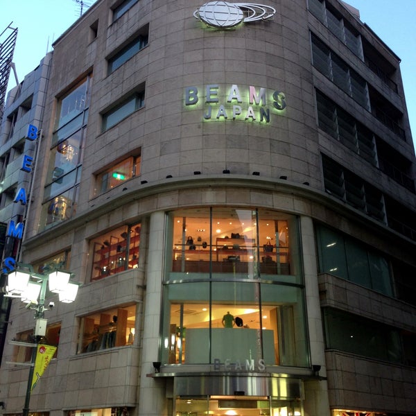 BEAMS JAPAN - Clothing Store in 新宿区