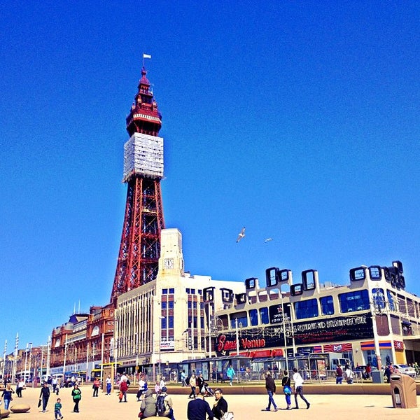 Blackpool Tower - 33 tips from 2329 visitors