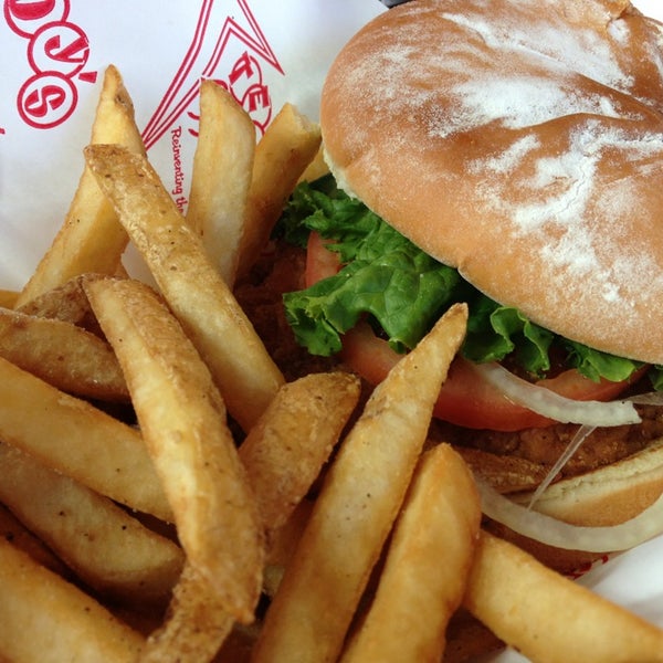 Teddy's Bigger Burgers - 34 tips from 1424 visitors