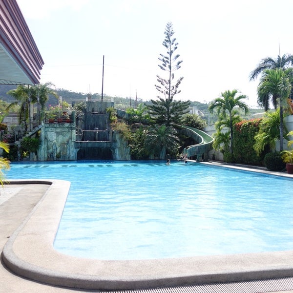 Punta Verde Resort And Convention Center - National Road