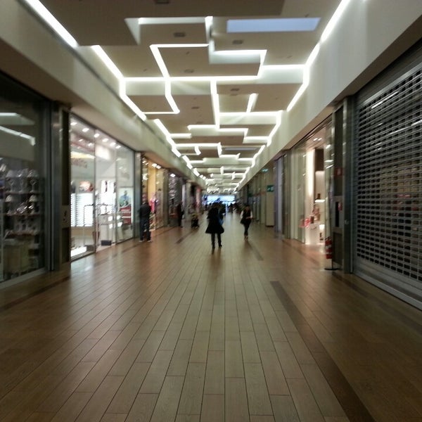 Rho Center - Rho, Lombardia