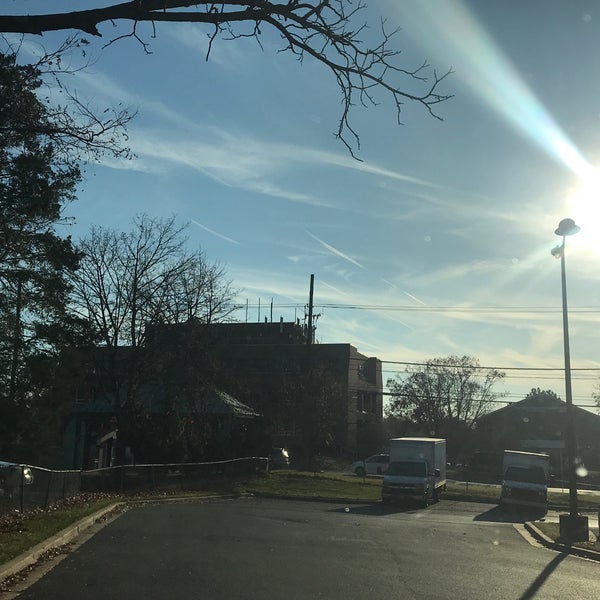 Potomac Village - 10 tips from 839 visitors