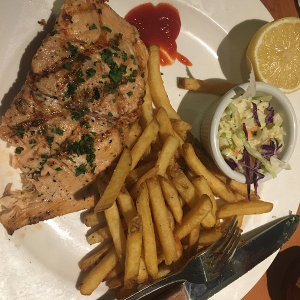 Tony Roma's - 12 tips from 1856 visitors