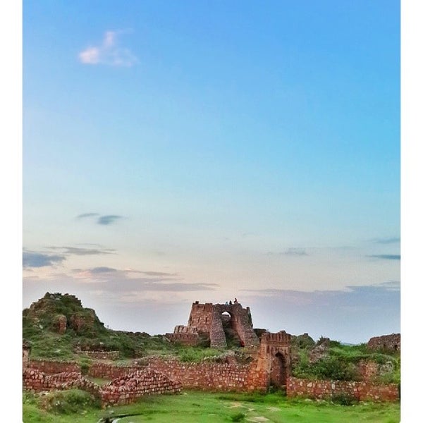 Tughlaqabad Fort - South Delhi - Mehrauli-Badarpur Road
