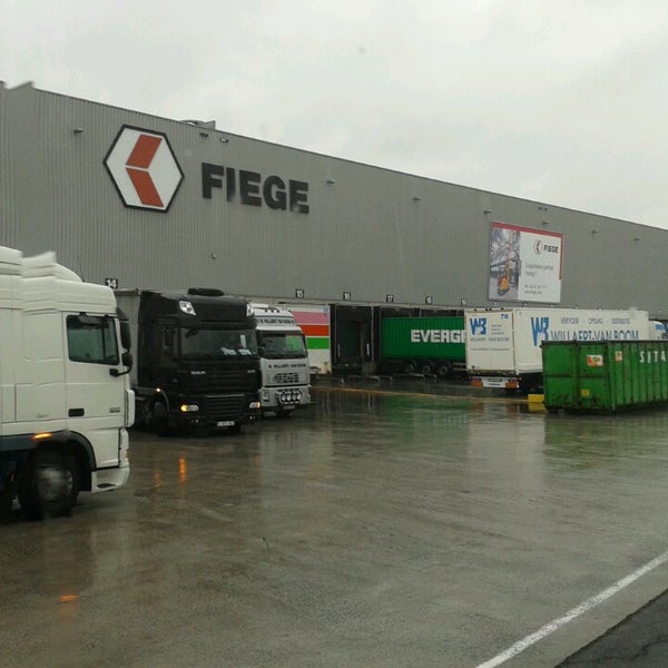 Photos at Fiege - Puurs - Veurtstraat 91, 2870 Puurs