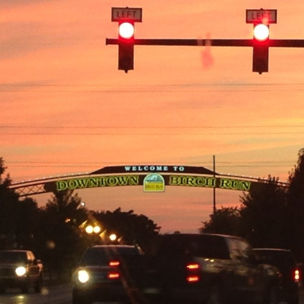 Birch Run Premium Outlets - Outlet Mall