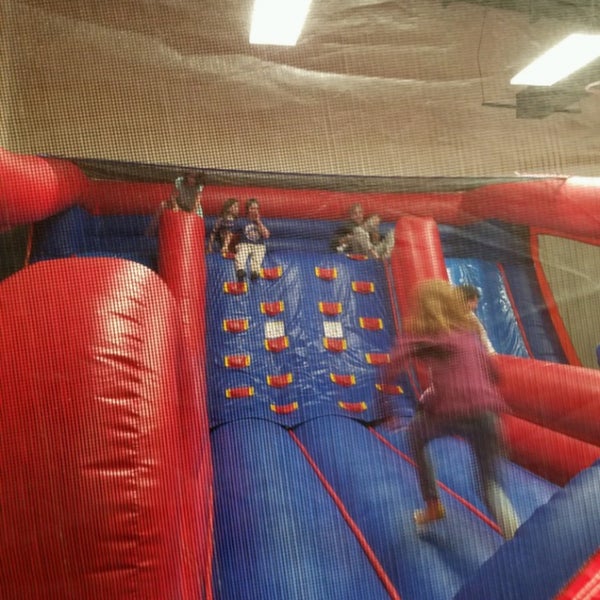 Bounce Factory - Arcade in Warren