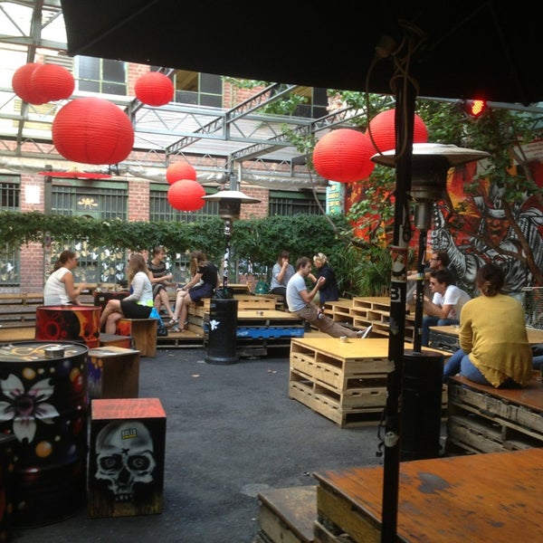 Section 8 - Melbourne CBD - Melbourne, VIC