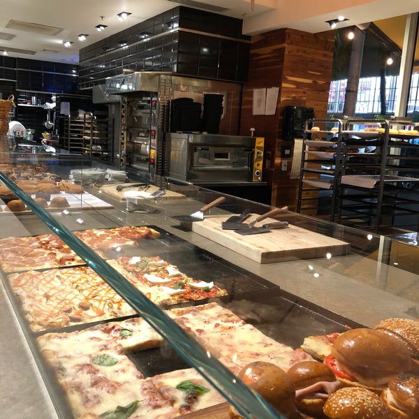 Blocks Pizza Deli - City Center - 22 tips from 402 visitors