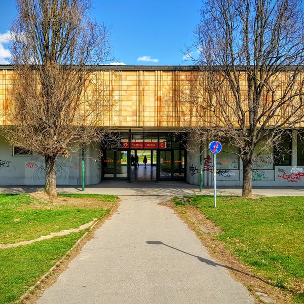 Metro =C= Roztyly - Chodov - 5 tips from 1141 visitors