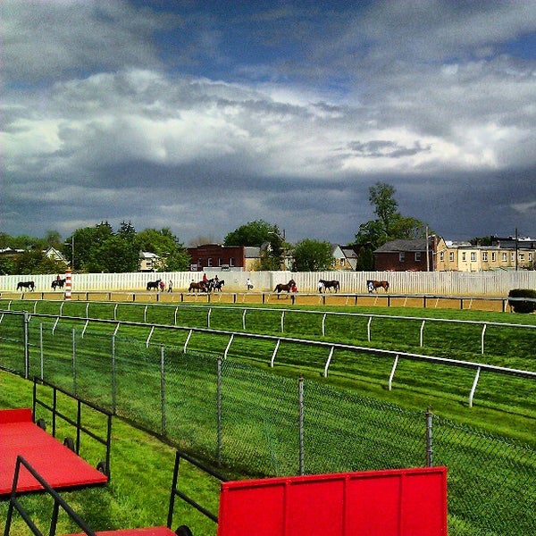 Pimlico Race Course - Pimlico - 24 tips from 3565 visitors