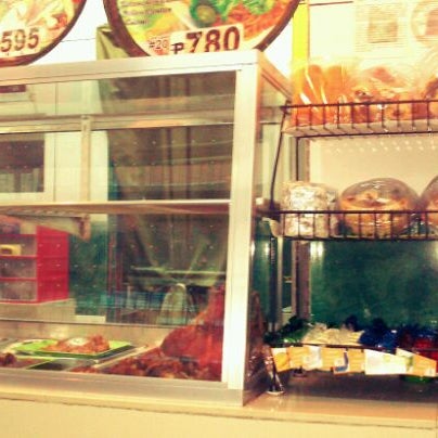 Aling Lucy's Panciteria - Las Piñas District 2 - 6 tips from 143 visitors