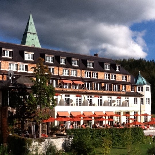 Hotel Schloss Elmau - Hotel in Elmau