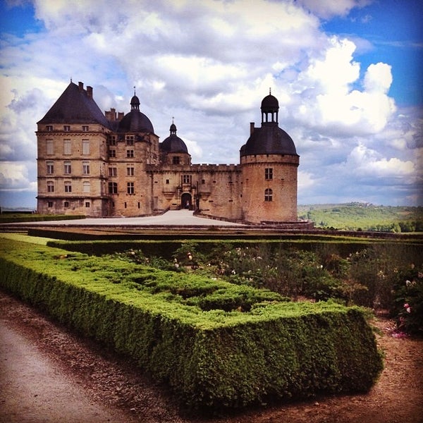 Château de Hautefort - Castle