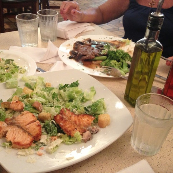 Three Guys Restaurant - Upper East Side - New York, NY