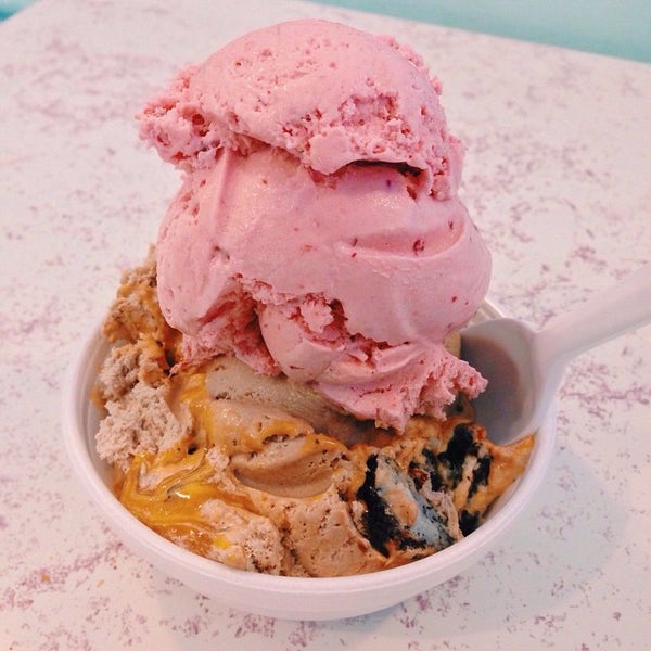 Ice Cream Charlie's - Ice Cream Shop in Rutherford