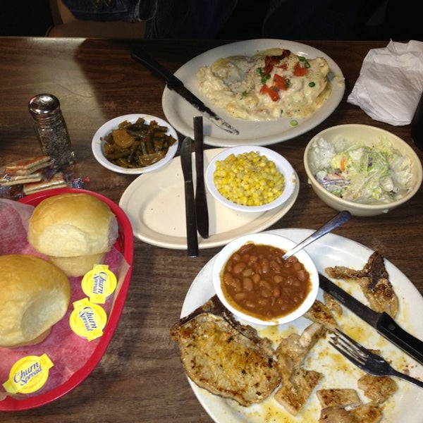 Dixie House Cafe - Carter Riverside - 17 tips