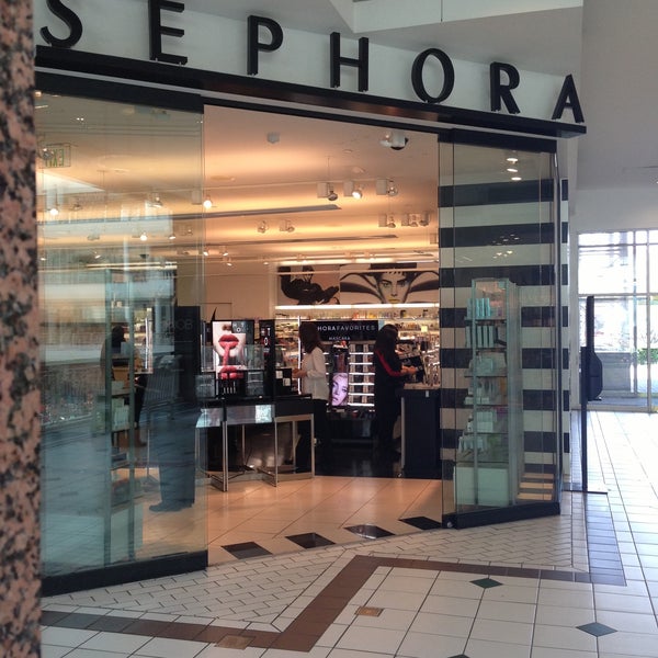 SEPHORA - 7 tips from 1445 visitors