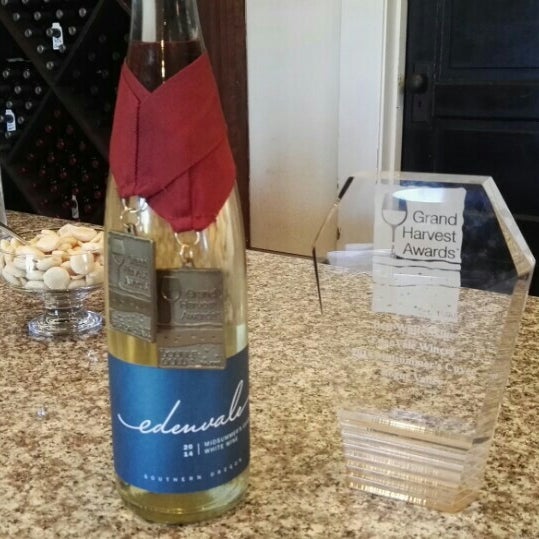 EdenVale Winery - Winery in Medford