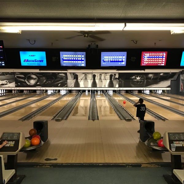 Palos Verdes Bowl - Bowling Alley in Torrance