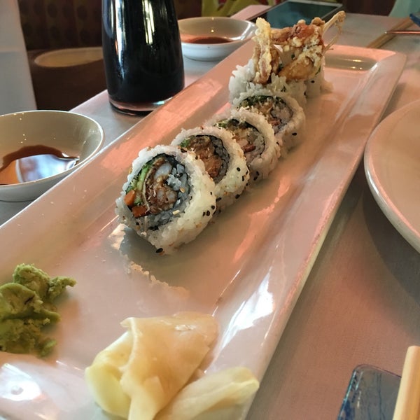 Kalani's - 1001 Heavenly Village Way