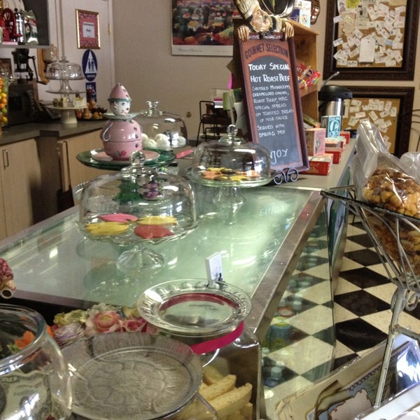 Heartbeat Cafe - 14392 Union Ave